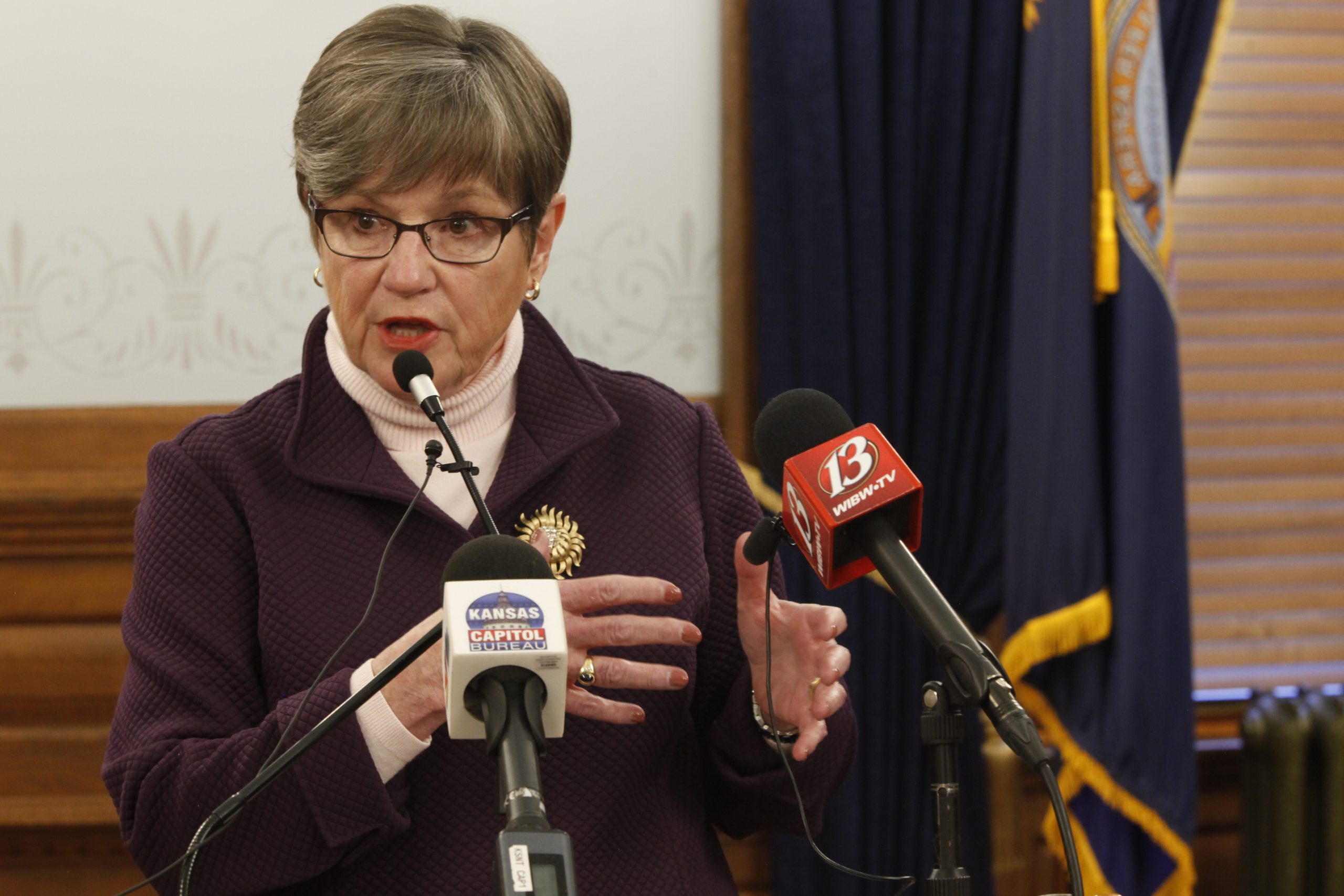 Kansas lawmakers topple governor’s newly issued mask order | News ...